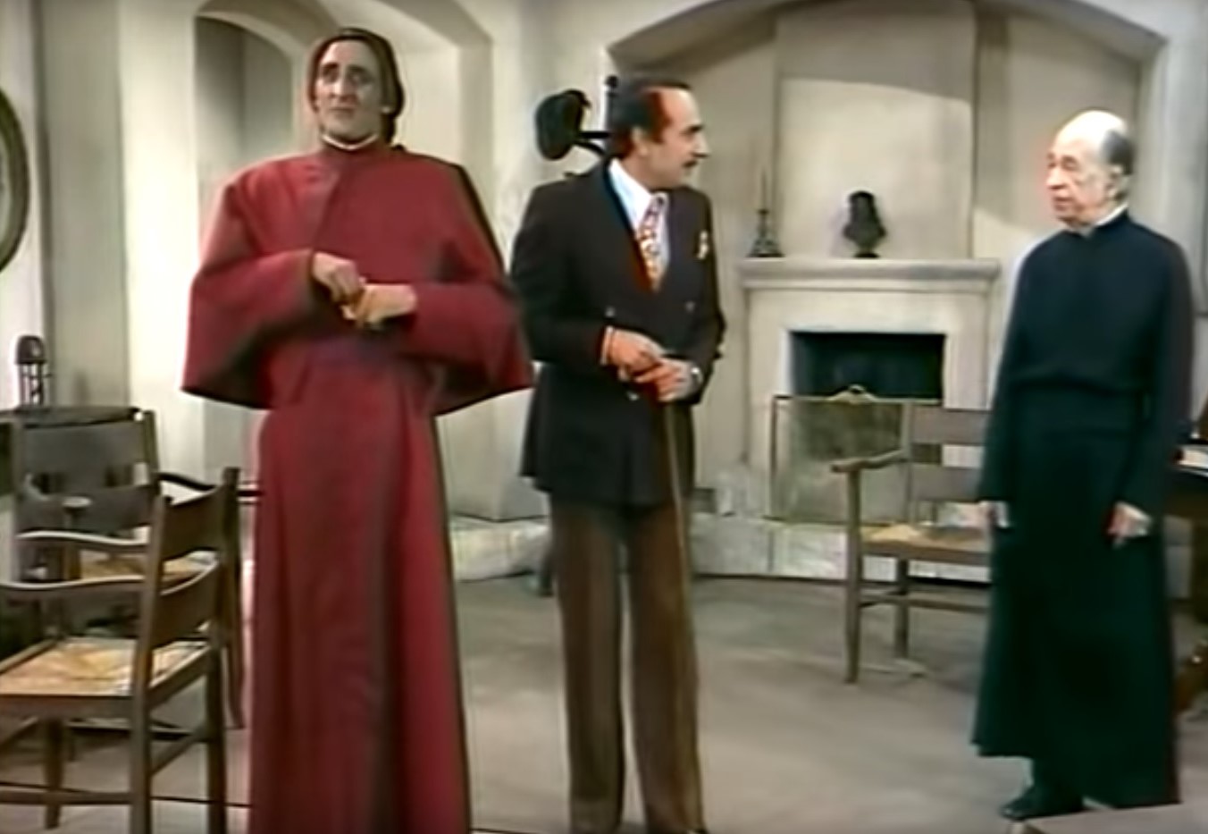 ΕΡΤ2 - ΤΟ ΘΕΑΤΡΟ ΤΗΣ ΔΕΥΤΕΡΑΣ «Δον Καμίλο» με τον Μίμη Φωτόπουλο 14.01. ...