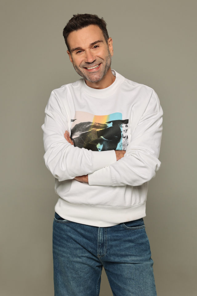 ΕΡΤ1 - «Μπαμπά-δες»: Η Μαριάννα Τουμασάτου και ο Πάνος Ευταξίας (Panos ...