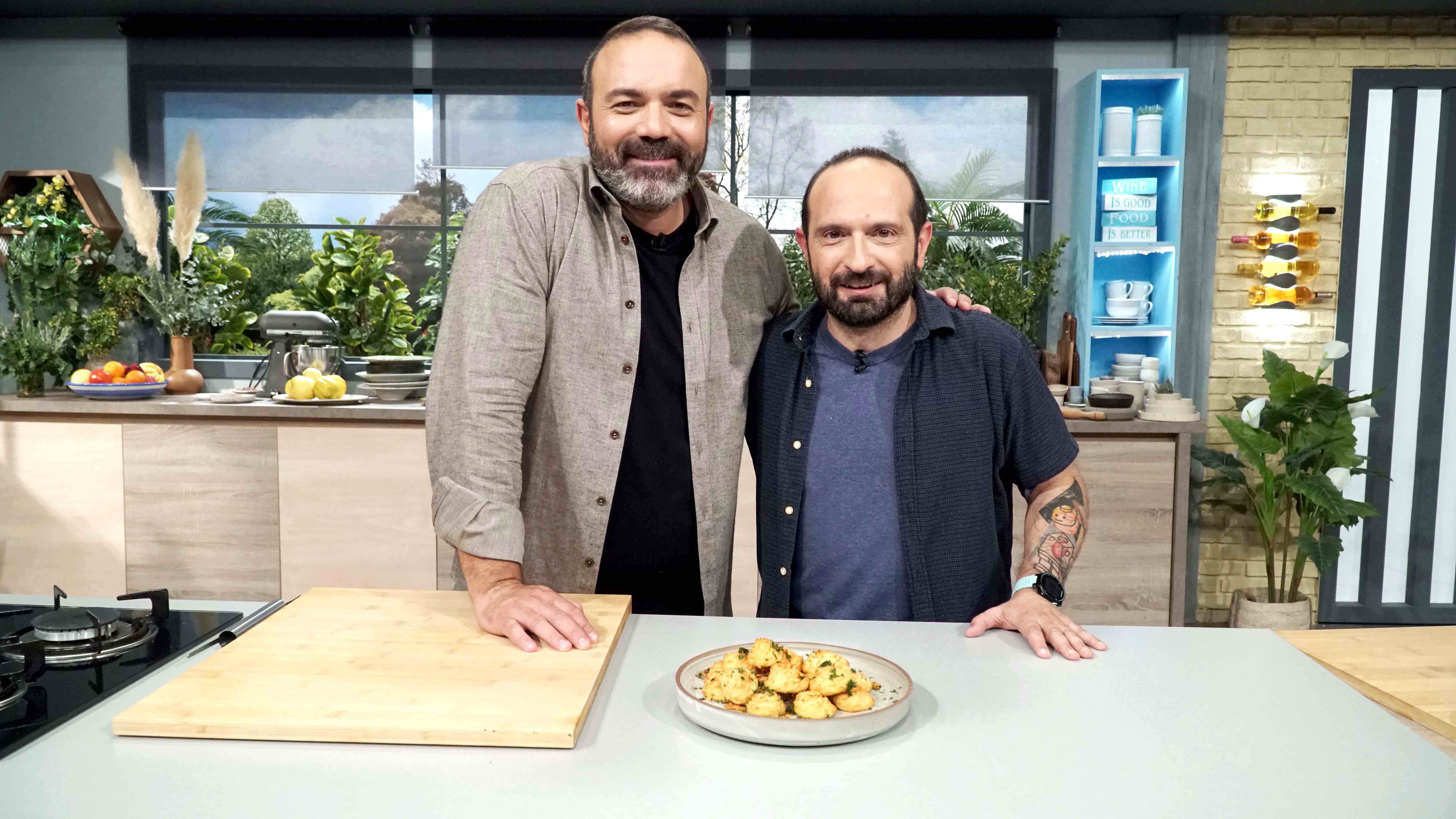 ΕΡΤ1 - «ΠΟΠ Μαγειρική» με τον Ανδρέα Λαγό | Καλεσμένοι οι Νόνη Δούνια ...
