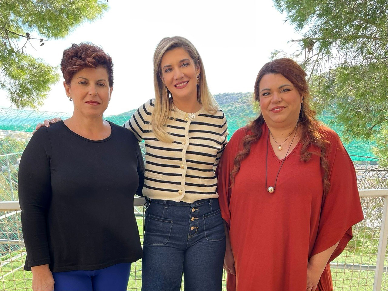 ΕΡΤ1 - Τα Παιδικά Χωριά SOS, η Ελένη Πετρουλάκη και ο Κώστας Κρομμύδας ...